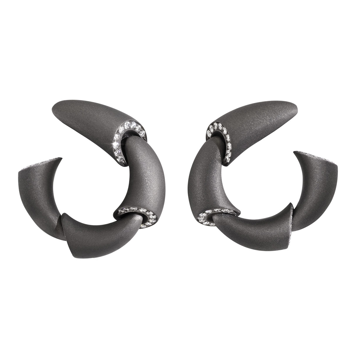 Vhernier Calla Diamond Hoop Earrings in Black Titanium | TG1652B 031 ...