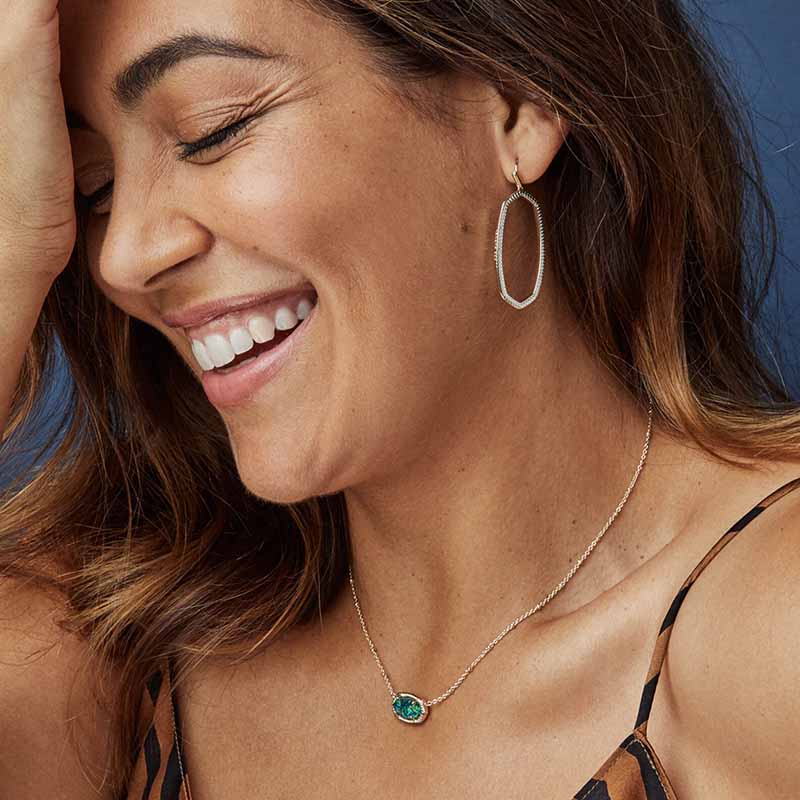 Kendra Scott Danielle Open Frame Earrings 2024 www.alhudapk