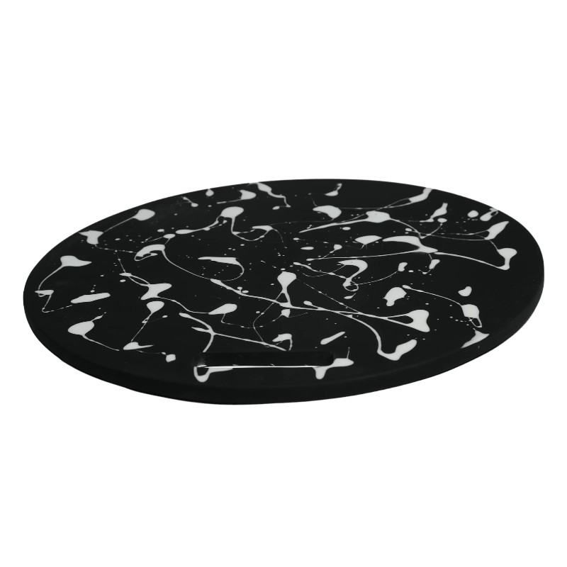 Nashi Large Classic Chopping Round Board, Black with White Splatter ...